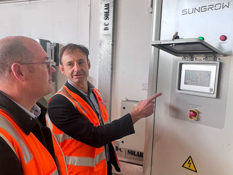 Shell Energy delivers battery-backed renewables solution for NSW ...
